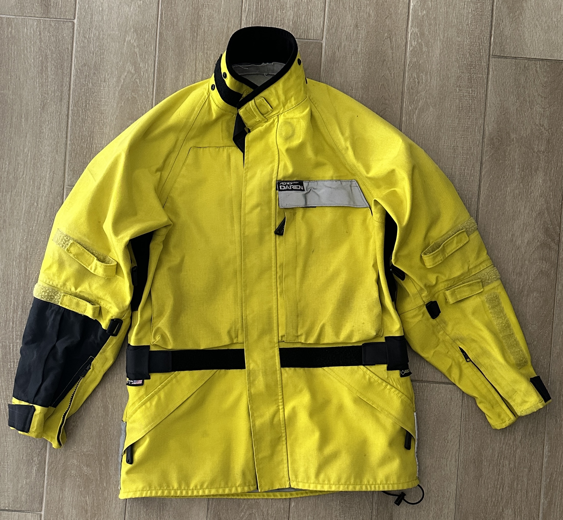 SOLD - Aerostich Darien Gore-Tex Hi-Viz Jacket Size 42 For Sale - SOLD ...